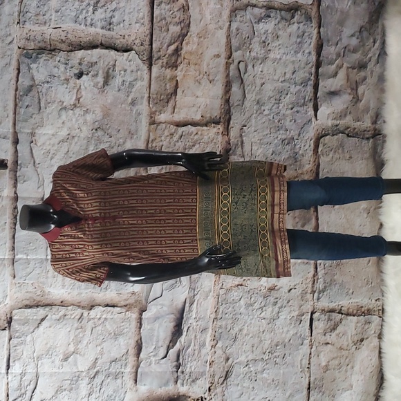 Libas Designs | Tops | Short Sleeve Tunic Topblouse | Poshmark